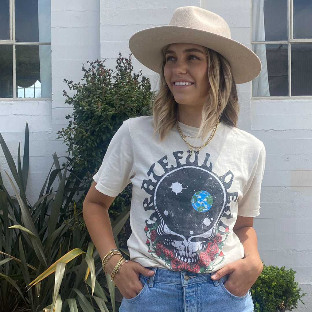 Grateful Dead 'Keep On' T-Shirt | relix.shop